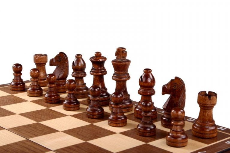 Set de șah magnetic din lemn - Magazin de sah - Master Chess